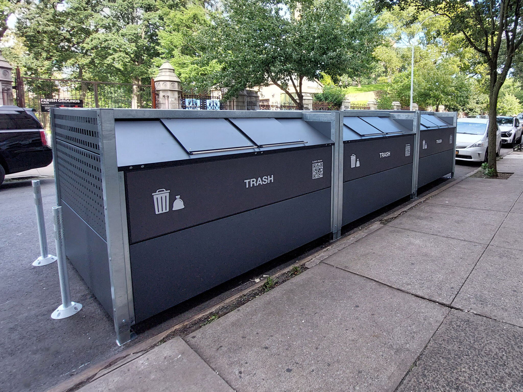 Residential Waste & Recycling Hubs - metroSTOR US